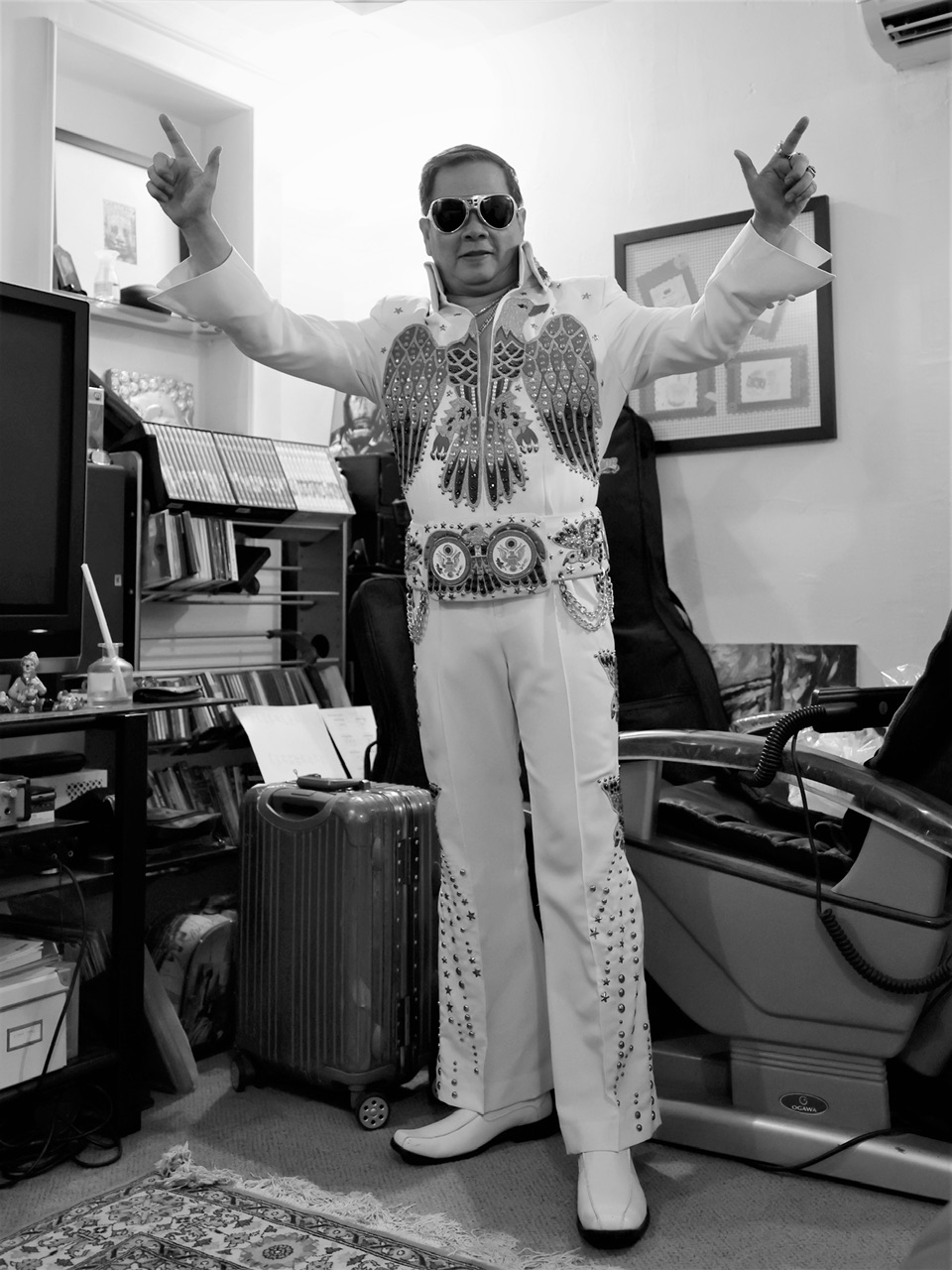Elvis Lives – Eddie Sung